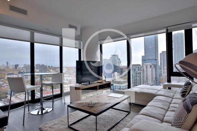Casas, Apartamentos e Quartos para alugar em Toronto | Nestpick