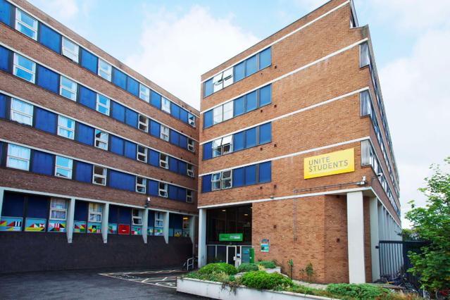 Exeter Apartments: Furnished Apartments For Rent in Exeter | Nestpick